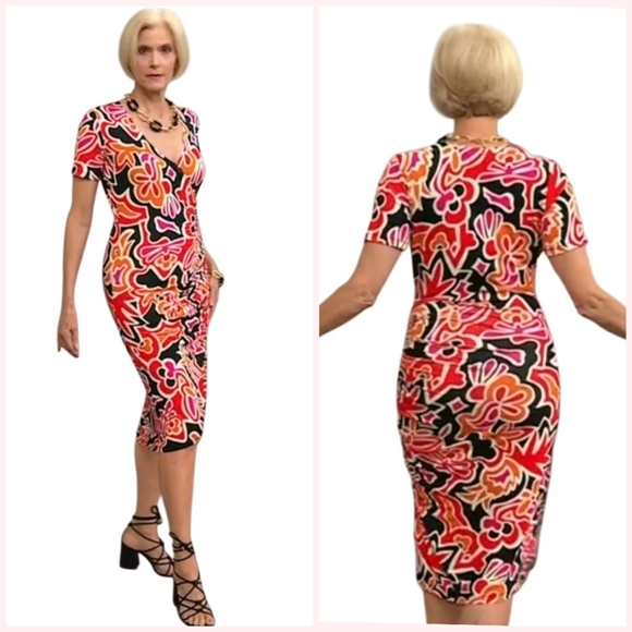 Colleen Lopez | Dresses | Colleen Lopez Shirred Surplus Bold Floral ...